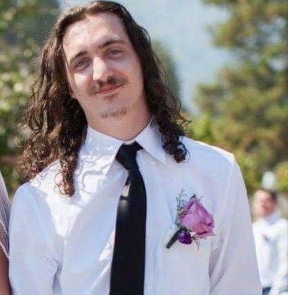 Lake Stevens Proud Boy Identified as Alex Dickson – Fire Phoenix 161
